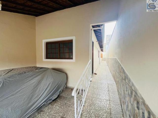 Casa para Venda em Pinhalzinho, Centro, 2 dormitórios, 1 suíte, 2 banheiros, 1 vaga