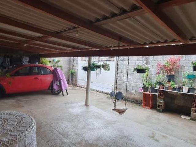 Casa para Venda em Pinhalzinho, Centro, 2 dormitórios, 1 suíte, 2 banheiros, 3 vagas