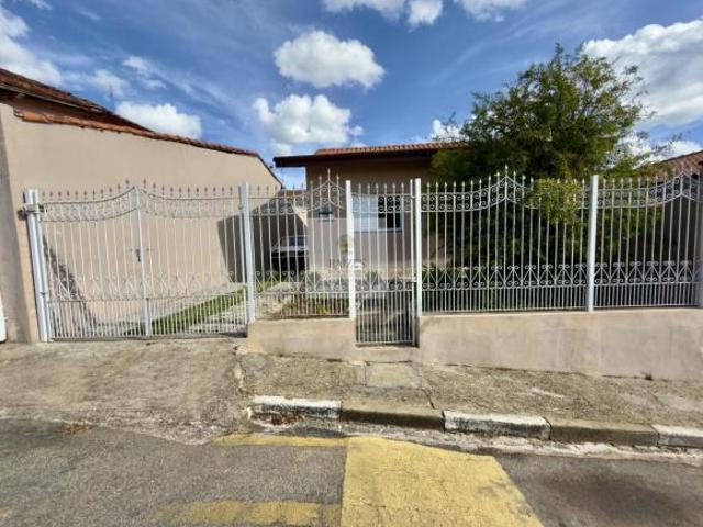 Casa para Venda em Pinhalzinho, Jardim Albertina, 3 dormitórios, 1 suíte, 3 banheiros