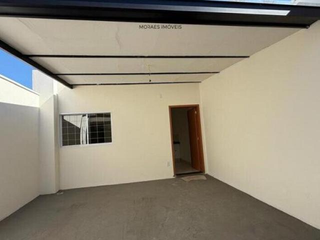 Casa para venda em Pinheiros de 61.00m² com 2 Quartos, 1 Suite e 2 Garagens