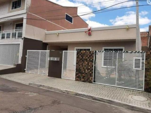 Casa para venda em Pinheirinho de 140.00m² com 3 Quartos e 4 Garagens