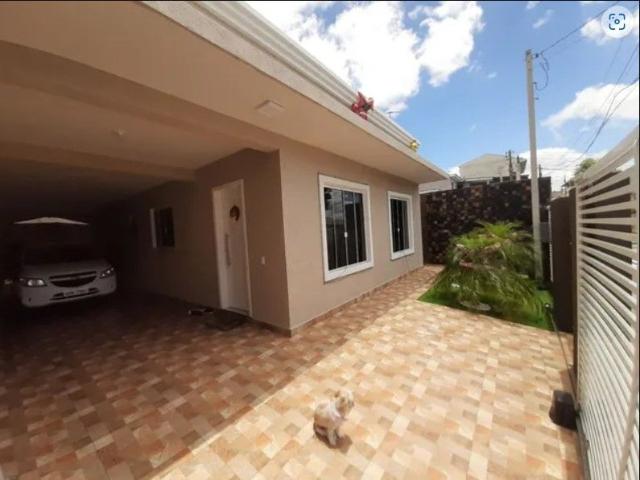 Casa para venda em Pinheirinho em Curitiba Paraná de 140.00m² com 3 Quartos e 4 Garagens