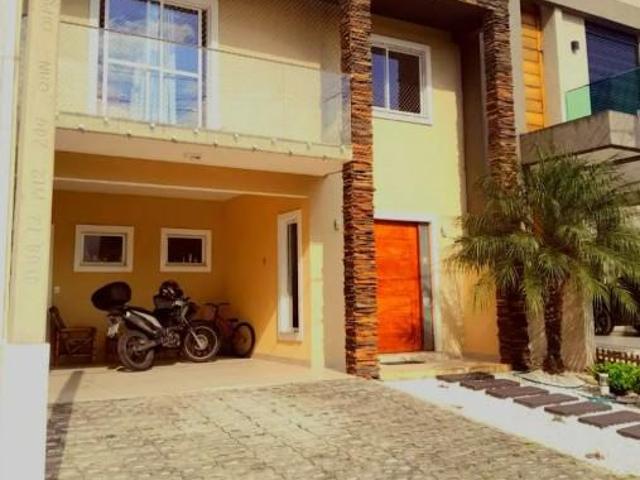 Casa para venda em Pinheirinho em Curitiba Paraná de 140.00m² com 3 Quartos, 1 Suíte e 2 Garagens
