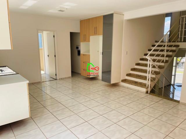 Casa de Condomínio para venda em Pinheirinho em Vinhedo São Paulo de 187.00m² com 4 Quartos, 1 Suíte e 4 Garagens