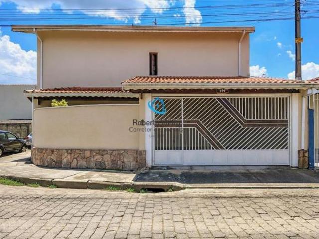 Casa para Venda em Piracaia, 3 dormitórios, 1 suíte, 3 banheiros, 3 vagas
