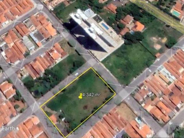 Casa para venda em Piracicamirim de 10.00m² com 1 Quarto, 1 Suite e 1 Garagem