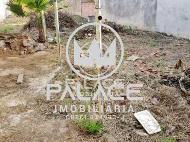 Casa para venda em Piracicamirim de 10.00m² com 1 Quarto, 1 Suite e 1 Garagem