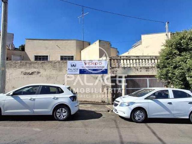 Casa para venda em Piracicamirim de 140.00m² com 2 Quartos, 1 Suite e 1 Garagem