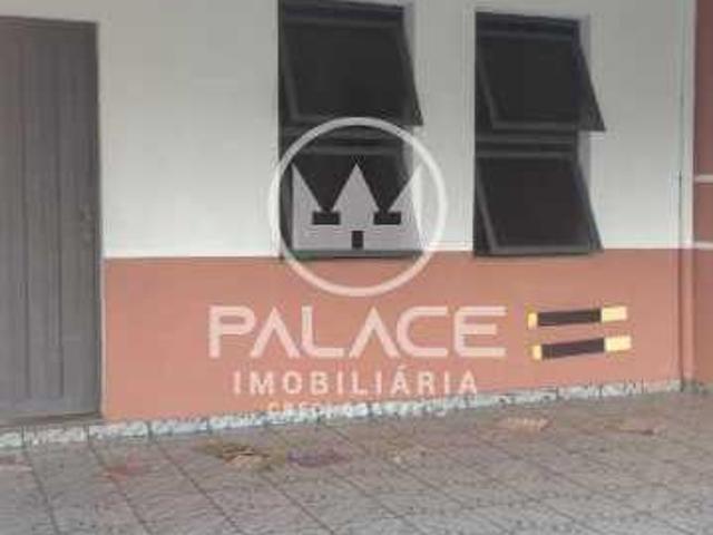Casa para venda em Piracicamirim de 184.00m² com 1 Quarto, 2 Suites e 2 Garagens