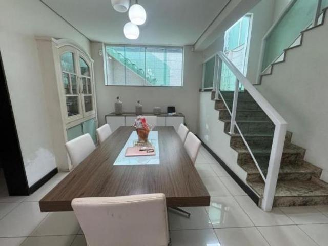 Casa para venda em Planalto, Belo Horizonte