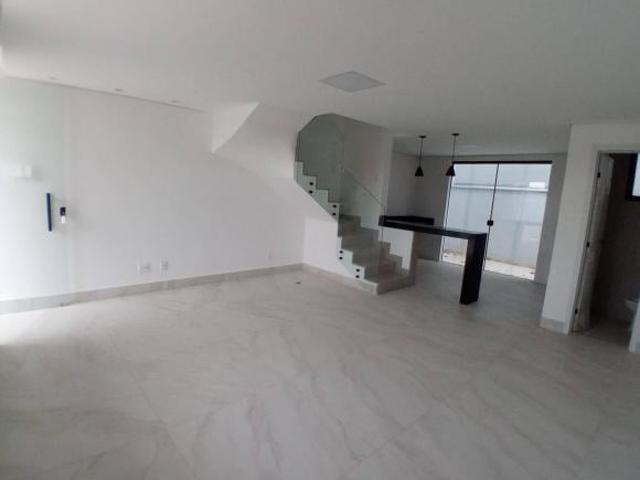 Casa para venda em Planalto, Belo Horizonte