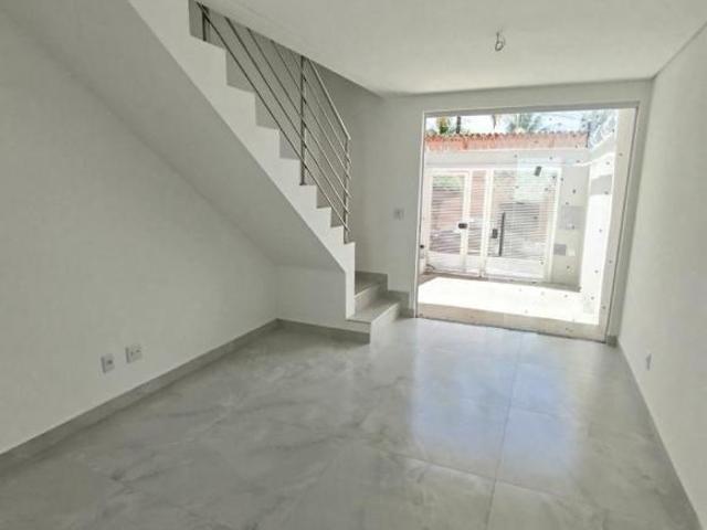 Casa para venda em Planalto, Belo Horizonte