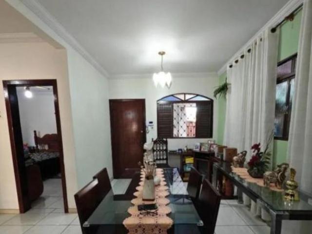 Casa para venda em Planalto, Belo Horizonte