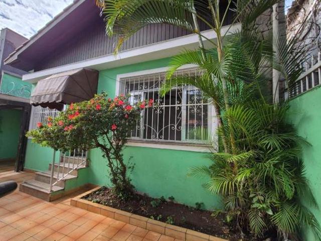 Casa para venda em Planalto Paulista com 3 quartos, sendo 1 suíte, 180m²