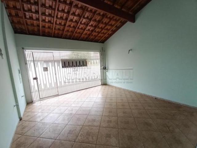 Casa para venda em Planalto Paraíso de 135.00m² com 3 Quartos, 1 Suite e 2 Garagens