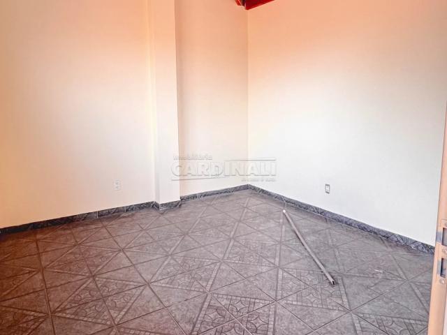 Casa para venda em Planalto Paraíso em São Carlos São Paulo de 258.00m² com 3 Quartos, 1 Suíte e 2 Garagens