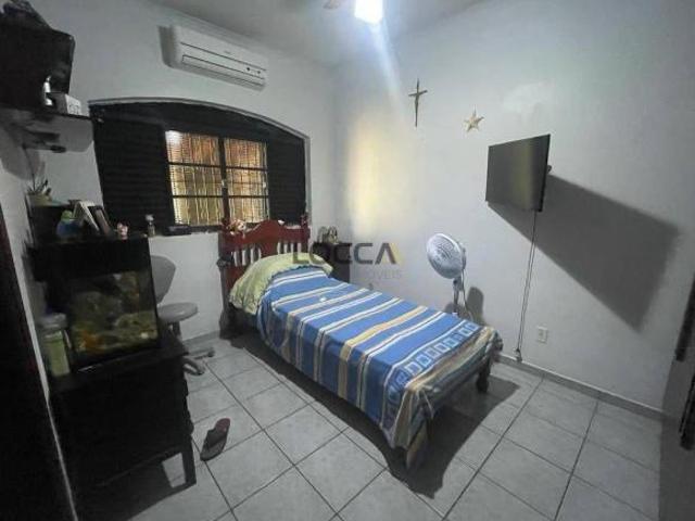 Casa para venda em Planalto Verde de 204.00m² com 3 Quartos, 2 Suites e 1 Garagem