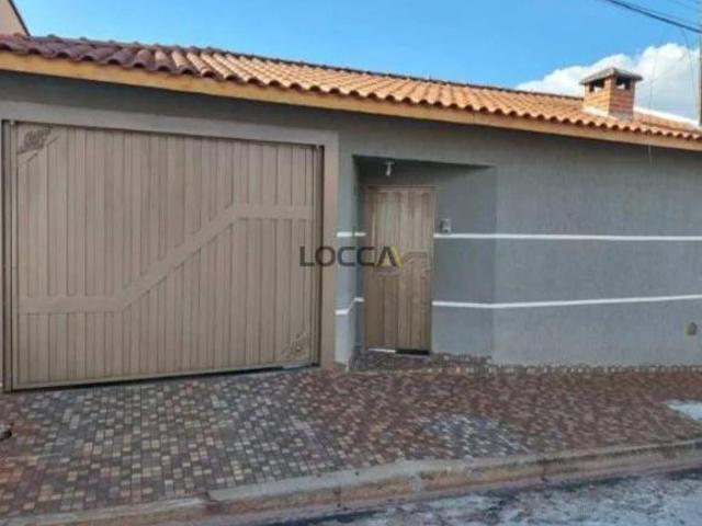 Casa para venda em Planalto Verde de 240.00m² com 3 Quartos, 1 Suite e 2 Garagens