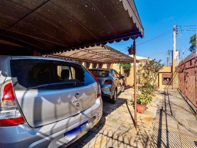 Casa para venda em Prado Velho de 160.00m² com 6 Quartos e 2 Garagens