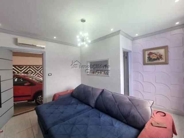 Casa para Venda em Praia Grande, Maracanã, 2 dormitórios, 1 suíte, 2 banheiros, 4 vagas