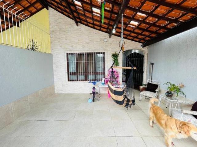 Casa para Venda em Praia Grande, Caiçara, 2 dormitórios, 1 suíte, 1 banheiro, 2 vagas