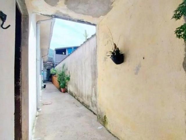 Casa para Venda em Praia Grande, Canto do Forte, 2 dormitórios, 1 banheiro, 3 vagas