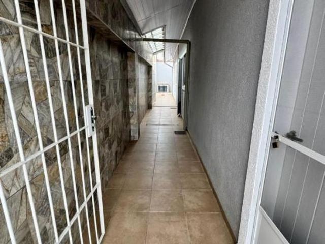 Casa para Venda em Praia Grande, Flórida, 2 dormitórios, 1 suíte, 2 banheiros, 2 vagas