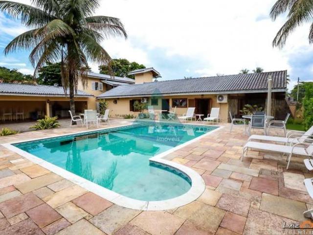 Casa para venda em Praia Do Lázaro de 863.00m² com 7 Quartos, 5 Suites e 10 Garagens