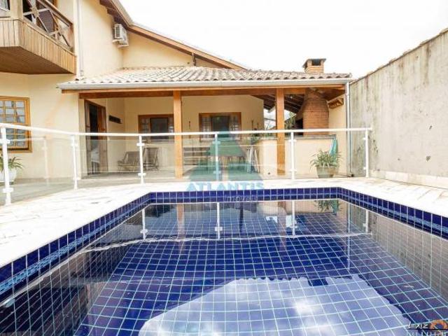 Casa para venda em Praia Do Sapê de 186.00m² com 6 Quartos, 1 Suite e 4 Garagens