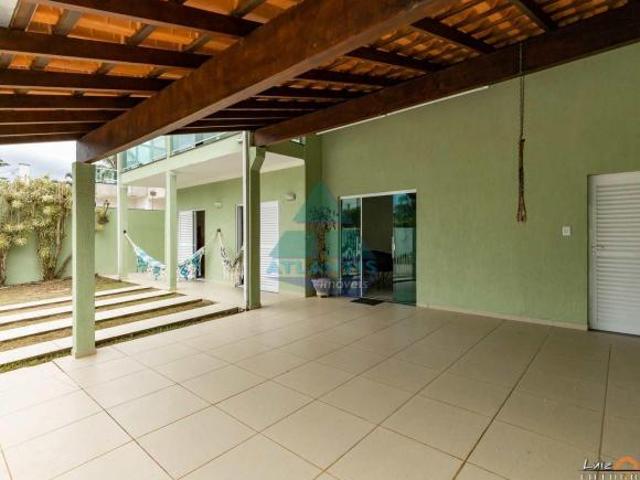 Casa para venda em Praia Do Sapê de 310.00m² com 5 Quartos, 3 Suites e 4 Garagens