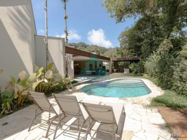 Casa para venda em Praia Do Pulso de 400.00m² com 6 Quartos, 2 Suites e 4 Garagens