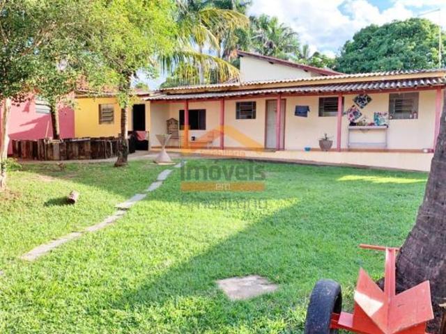 Casa para venda em Praia Dos Namorados de 326.93m² com 3 Quartos, 2 Suites e 4 Garagens