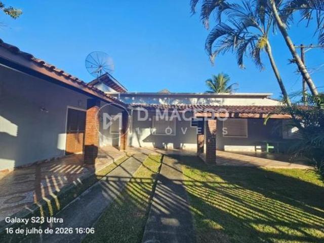 Casa para venda em Praia Da Lagoinha de 142.00m² com 4 Quartos, 1 Suite e 3 Garagens