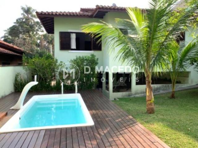 Casa para venda em Praia Da Lagoinha de 190.00m² com 3 Quartos, 3 Suites e 6 Garagens