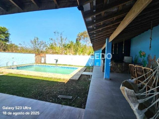 Casa para venda em Praia Da Lagoinha de 200.00m² com 3 Quartos, 1 Suite e 5 Garagens