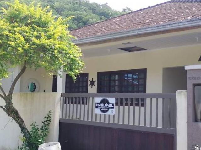 Casa para venda em Praia De Caireiras de 100.00m² com 3 Quartos, 1 Suite e 2 Garagens