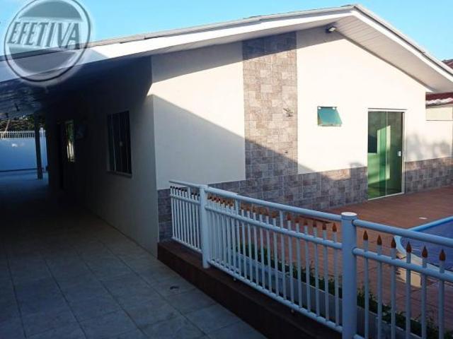 Casa para venda em Praia De Leste de 255.00m² com 6 Quartos, 2 Suites e 9 Garagens
