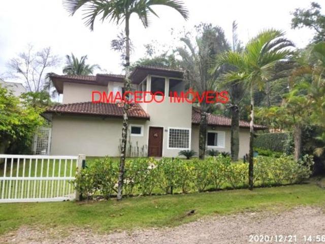 Casa para venda em Praia Dura de 299.00m² com 5 Quartos, 5 Suites e 4 Garagens