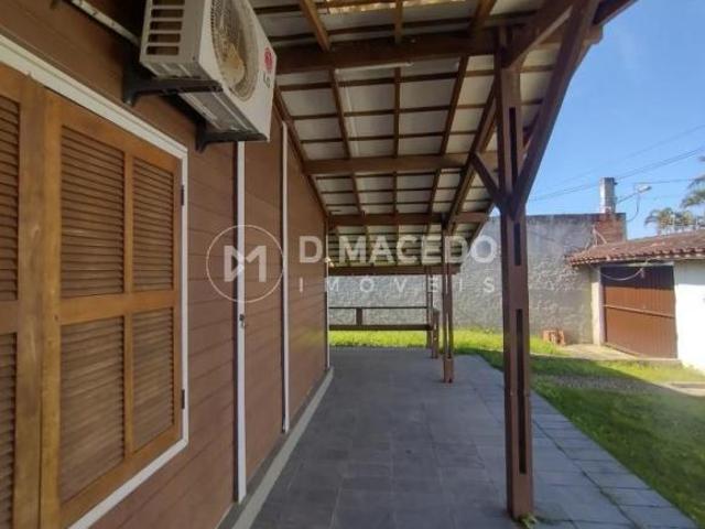Casa para venda em Praia Maranduba de 269.00m² com 3 Quartos, 1 Suite e 8 Garagens