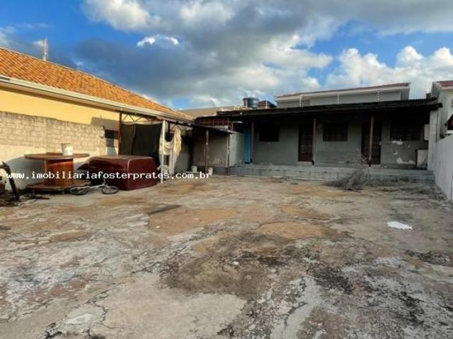 Casa para Venda em Presidente Prudente, Vila Industrial, 1 dormitório, 1 suíte, 2 banheiros, 7 vagas