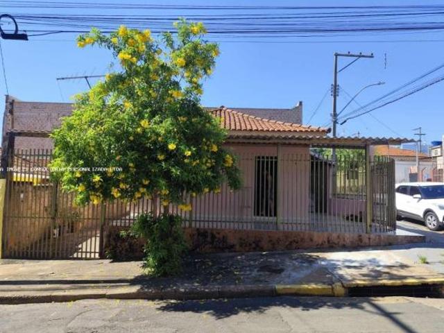 Casa para Venda em Presidente Prudente, Jardim Brasília, 3 dormitórios, 1 banheiro, 2 vagas
