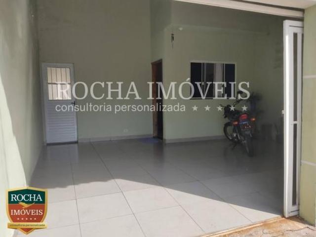 Casa para Venda em Presidente Prudente, Residencial Universitário, 3 dormitórios, 1 suíte, 2 banheir