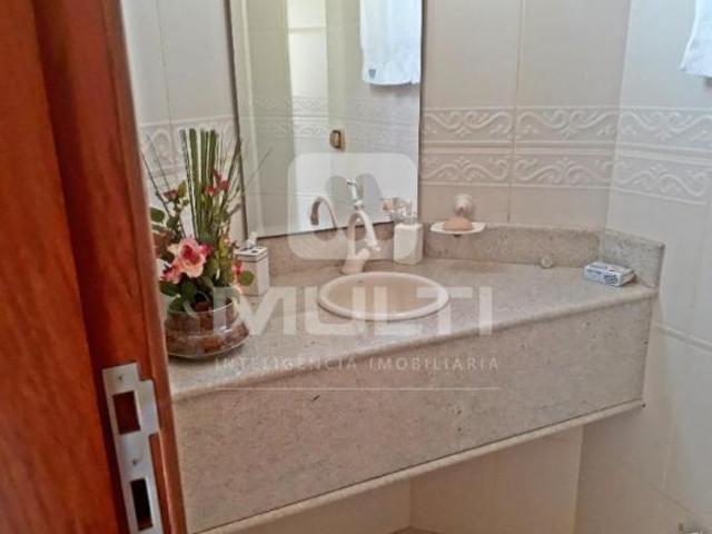 Casa para venda em Presidente Roosevelt, Uberlândia