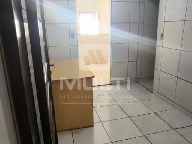 Casa para venda em Presidente Roosevelt, Uberlândia