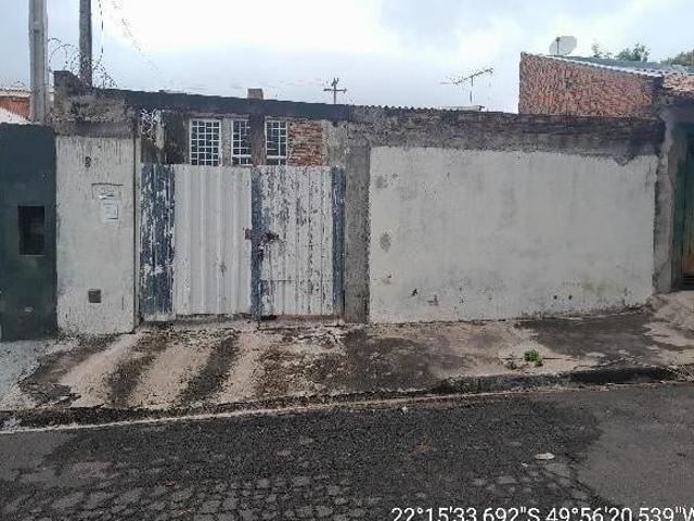 Casa para venda em Professor Antônio Da Silva Penteado de 160.00m² com 2 Quartos e 2 Garagens