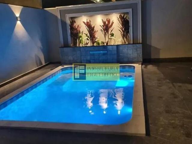 Casa para venda em Quinta Do Lago de 220.00m² com 3 Quartos, 3 Suites e 4 Garagens