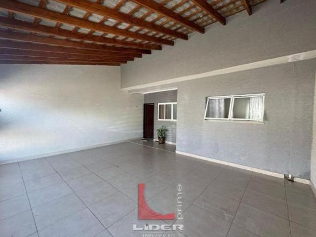 Casa para venda em Quinta Dos Vinhedos de 110.00m² com 3 Quartos, 1 Suite e 2 Garagens