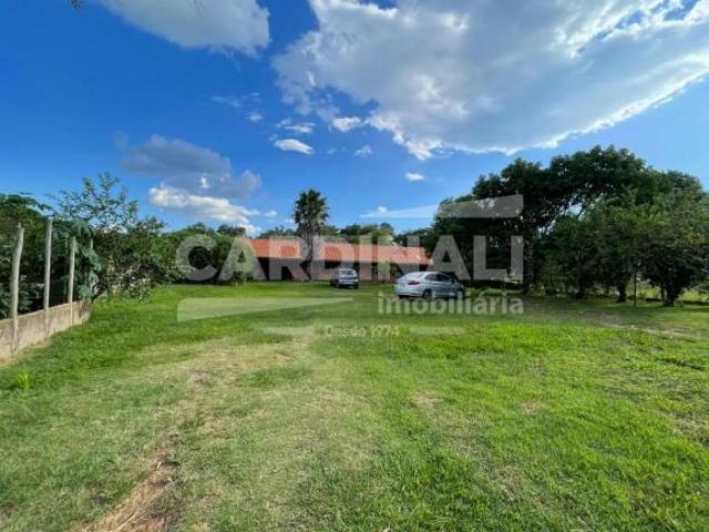 Casa para venda em Quinta Dos Buritis de 250.00m² com 2 Quartos, 1 Suite e 2 Garagens