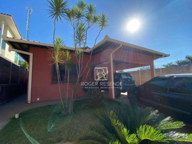 Casa para venda em Quintas do Godoy, Betim