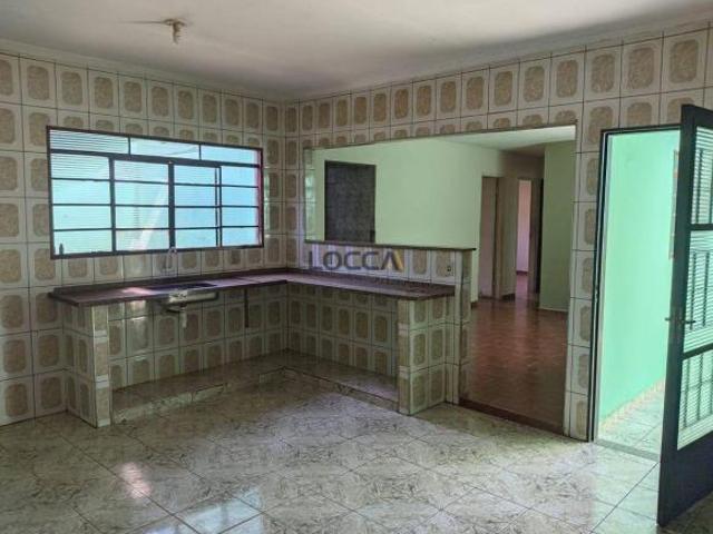 Casa para venda em Quintino Facci I de 79.00m² com 3 Quartos, 1 Suite e 4 Garagens